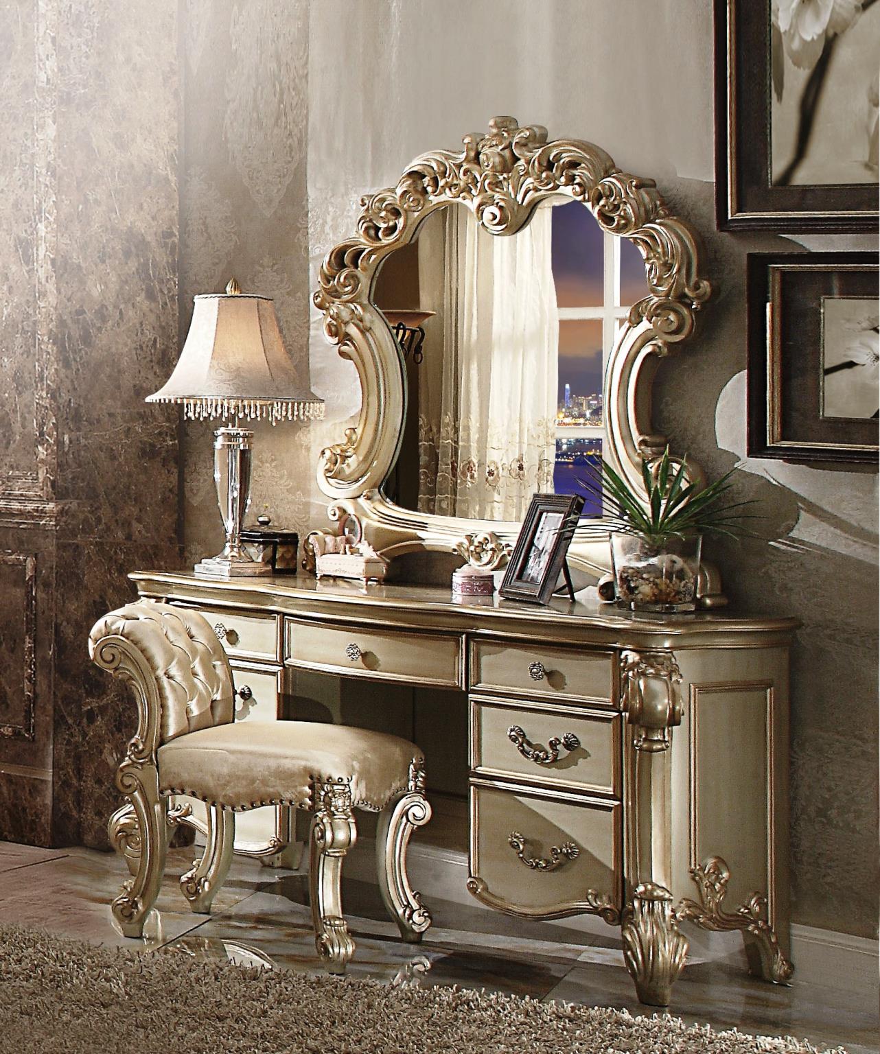 Vendome Vintage Traditional Vanity Desk