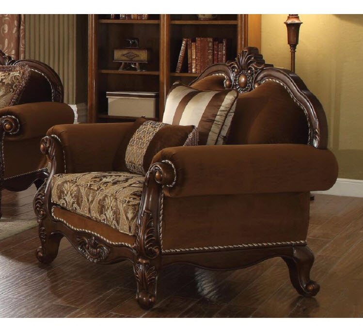 Jardena Traditional Carved Crown Chair